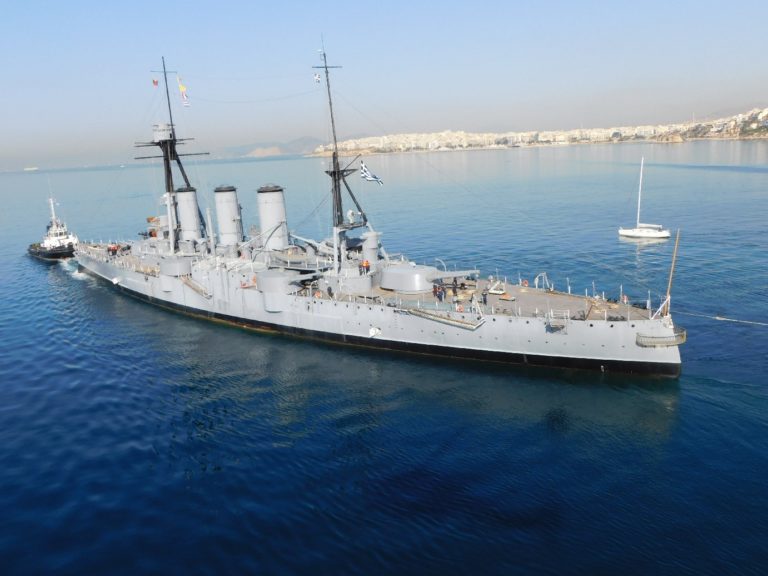 Ο Πλους του Θ/Κ ΑΒΕΡΩΦ...Μέσα απο Εικόνες - veteranos |Εθνικά Θέματα