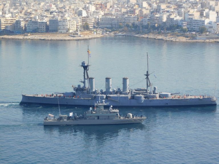 Ο Πλους του Θ/Κ ΑΒΕΡΩΦ...Μέσα απο Εικόνες - veteranos |Εθνικά Θέματα