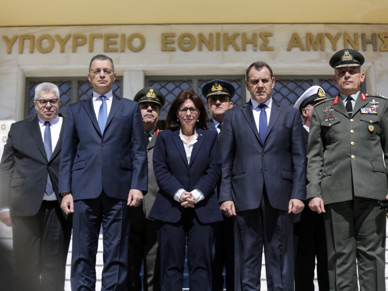 Τα "περίεργα της Προέδρου" ...Καμιά αναφορά σε Έθνος ζυγός & Ορθοδοξία ...