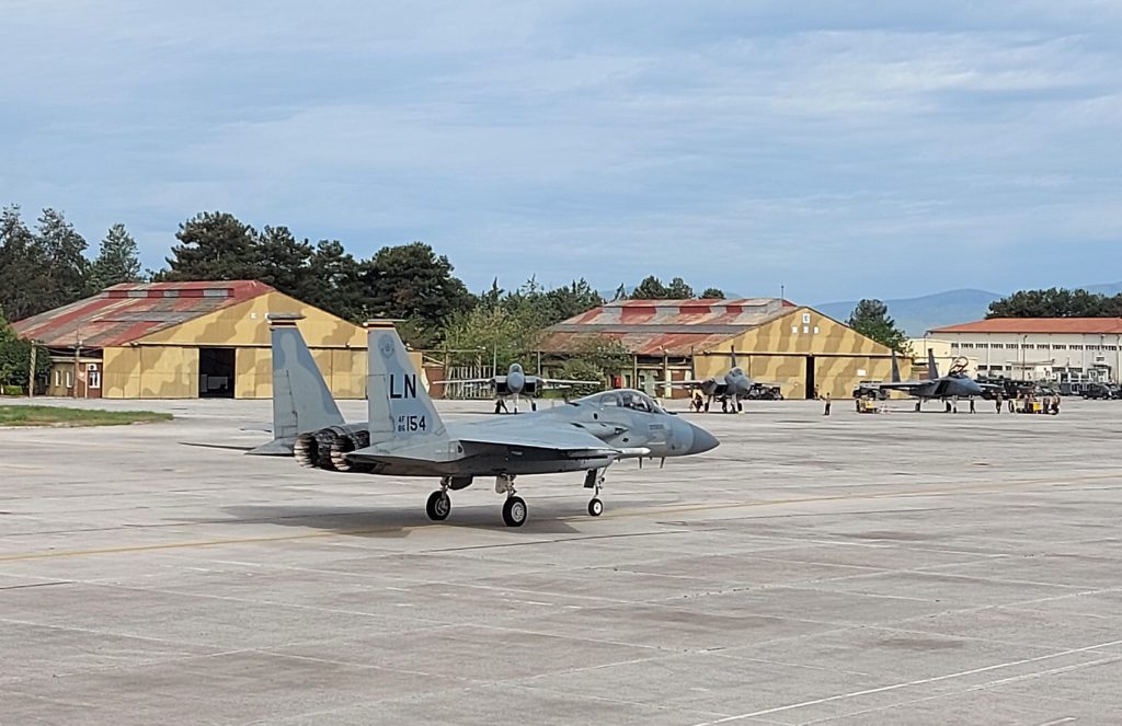 Mεταστάθμευση 12 μαχητικών αεροσκαφών F – 15 της USAFE...Στην 110ΠΜ στη ...