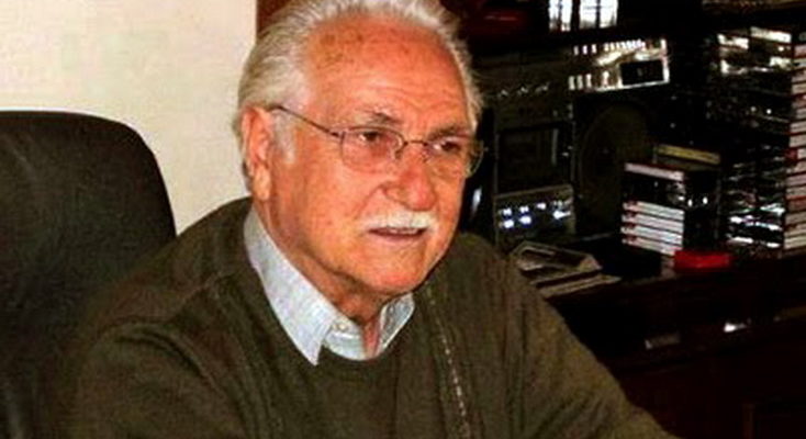 Έφυγε το αηδόνι της Θράκης...Ο Χρόνης Αηδονίδης -veteranos |Εθνικά Θέματα