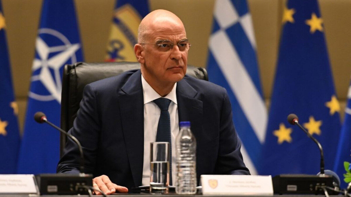 Συνάντηση των Προέδρων των Ενώσεων των Αποστράτων με τον ΥΕΘΑ ...