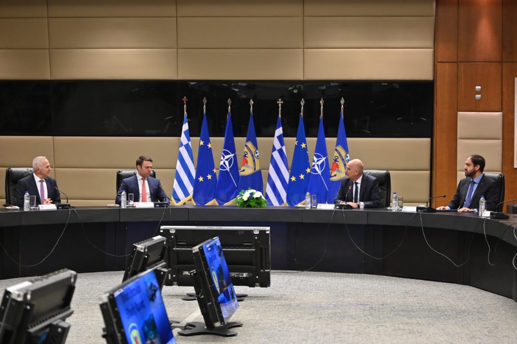 Τα Εθνικά & εξοπλιστικά συζητήθηκαν στο Άμυνας - veteranos |Εθνικά Θέματα